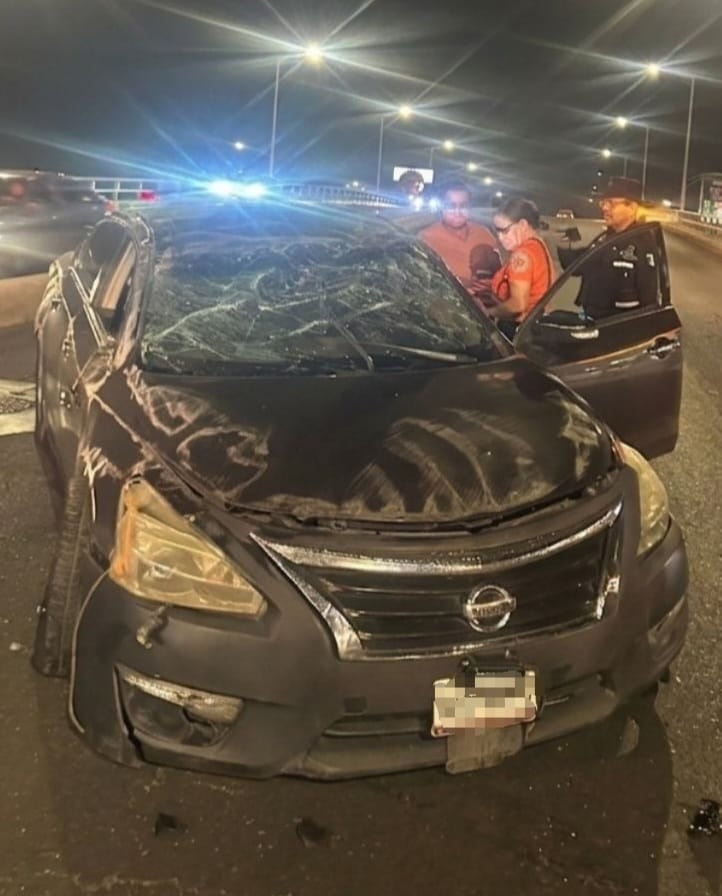Adulto mayor pierde el control de su carro y vuelca en el puente “Pando”