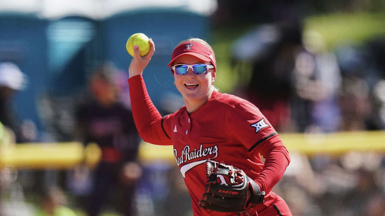 Texas Tech softball rides historic comeback into Florida super regional