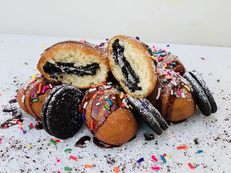 Sandra Lee's deep fried Oreos recipe is the ultimate summer fair treat