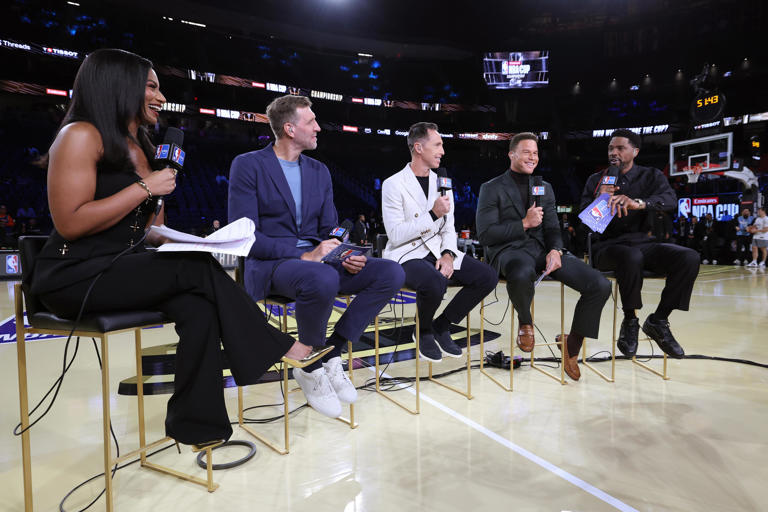 Sean Sweeney, Steve Nash among betting favorites to be the next coach ...