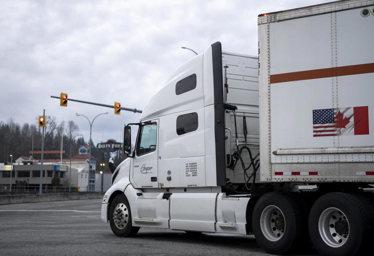 Canadian truck dealers warn they can't buy new US models until feds fix ...