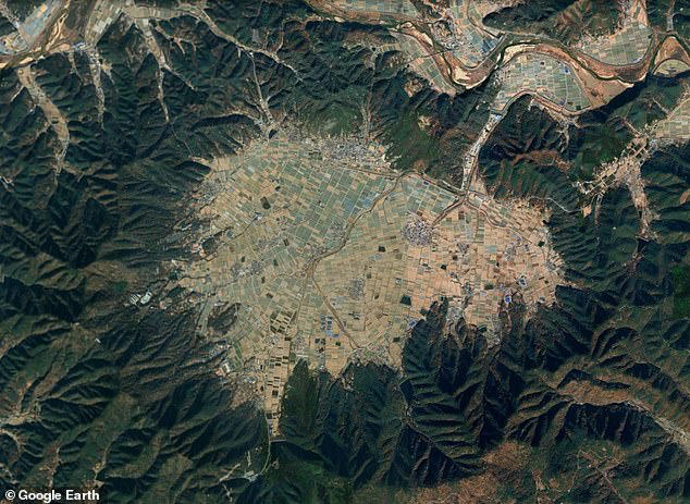 'Alien' material found inside crater on Earth raises new questions ...