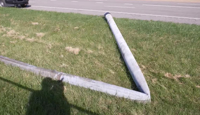 Fallen pole causes accident involving 2 vehicles near Burke Lakefront ...
