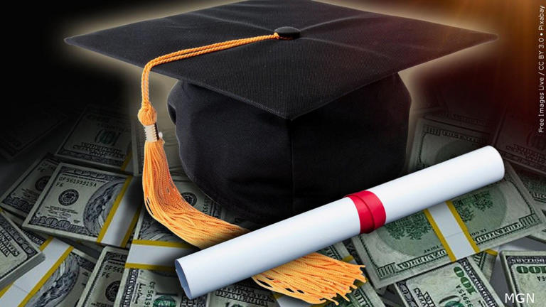 Class of 1963 gives each Roscommon High graduate $1,000