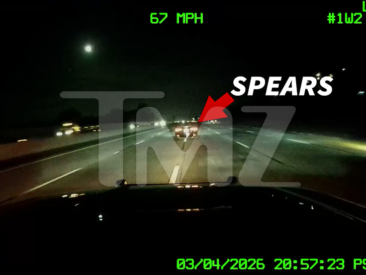 Britney Spears took three minutes to pull over during DUI arrest, on video