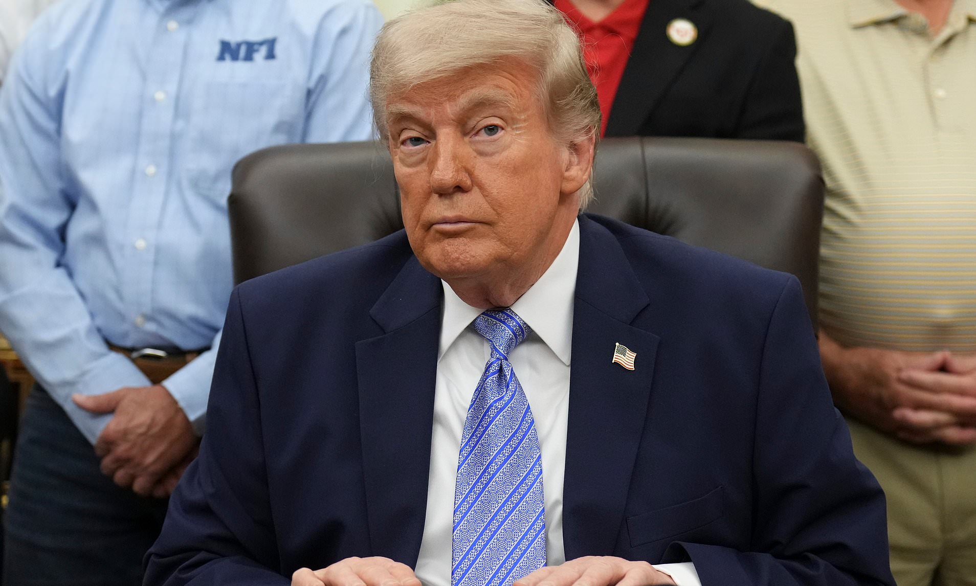 Trump losing his party as White House crisis summit scrapped over $1.8B ...