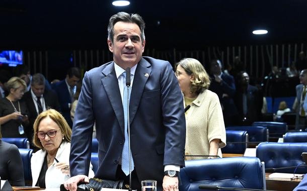 Alvo da PF, senador Ciro Nogueira aparece em Ibiza com taças de vinho ...