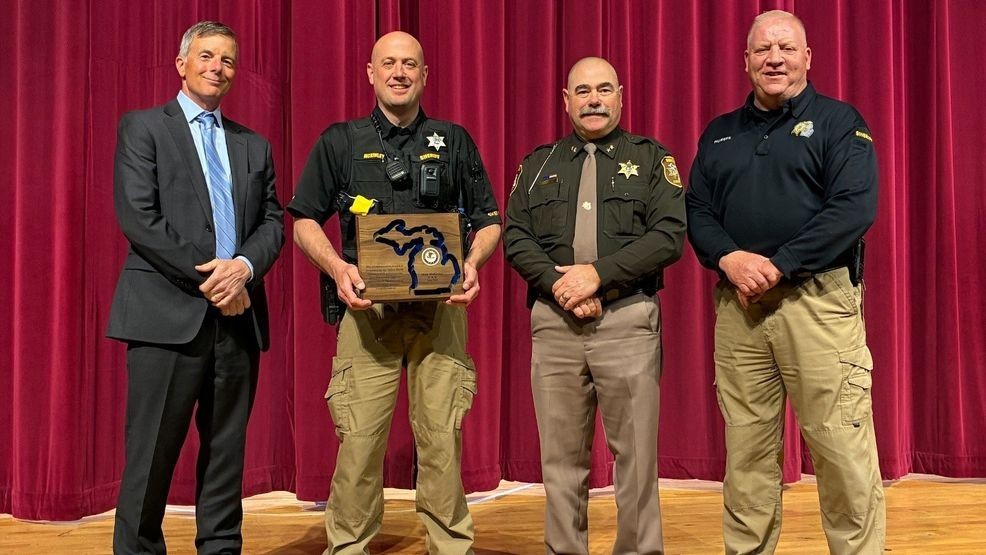 Benzie County Deputy Matt McKinley earns DOJ Hometown Hero Award for ...