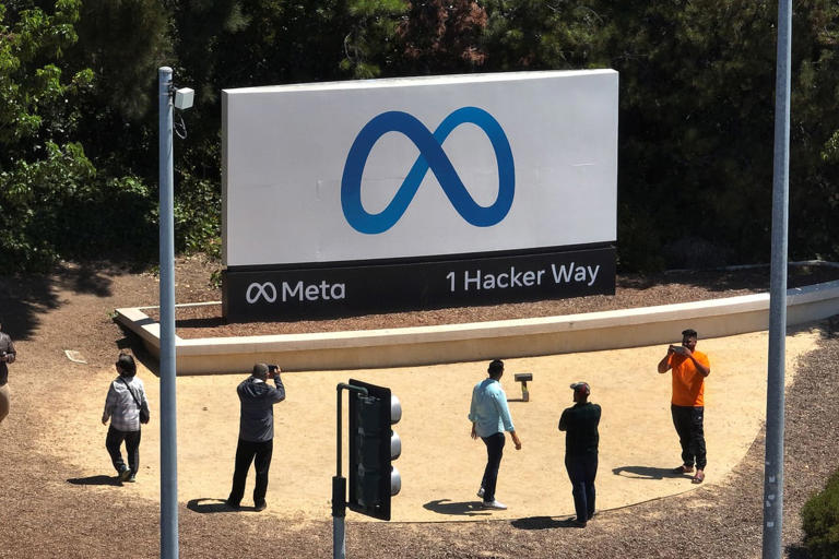 Meta stock has struggled, but a recovery is taking shape