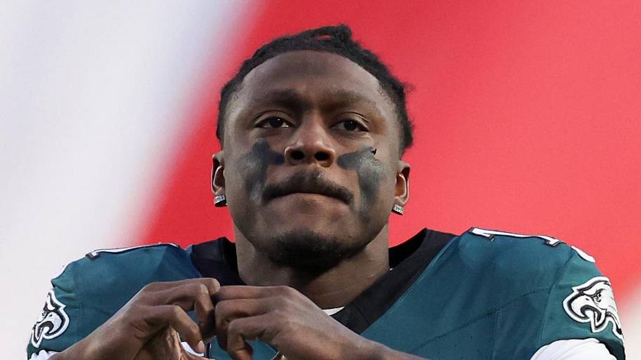 Chiefs to make AJ Brown decision amid Rashee Rice uncertainty