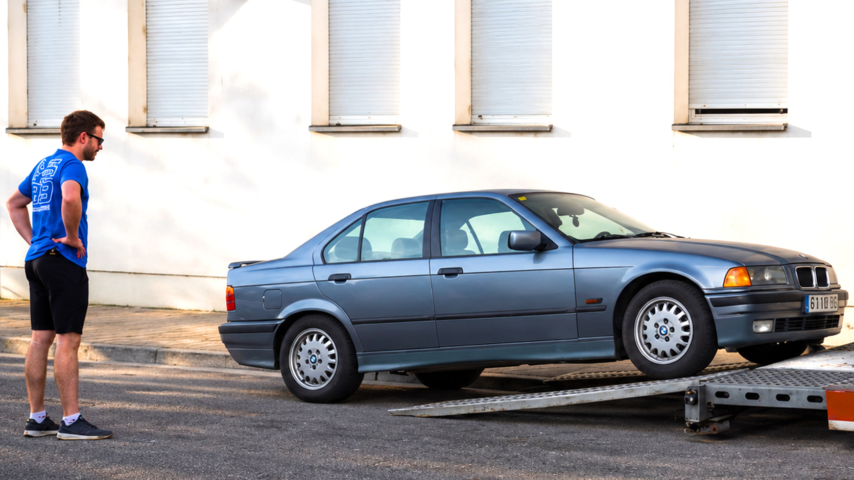 Why is this BMW E36 connected to a princess?