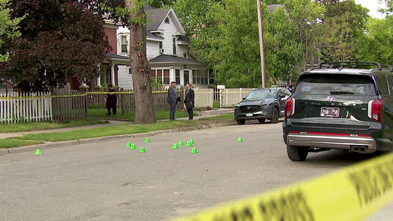 North Minneapolis double shooting leaves 16-year-old dead