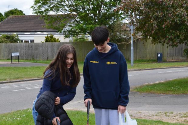 Teenagers praised for setting positive example in their community