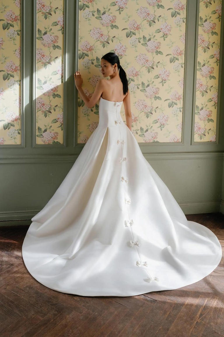 New Sareh Nouri wedding dresses