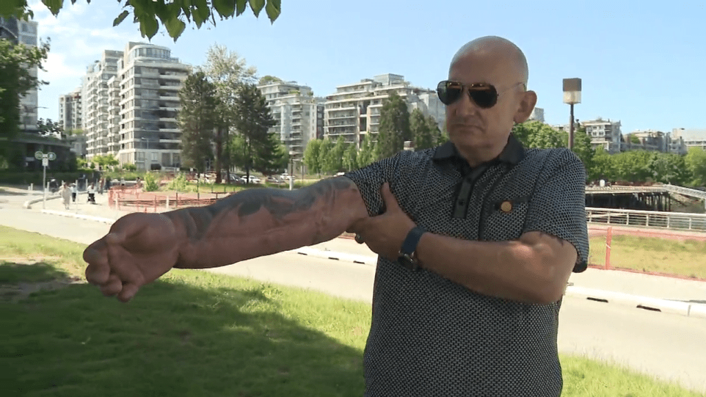 BC man suffering reaction to COVID-19 vaccine still trying to get ...