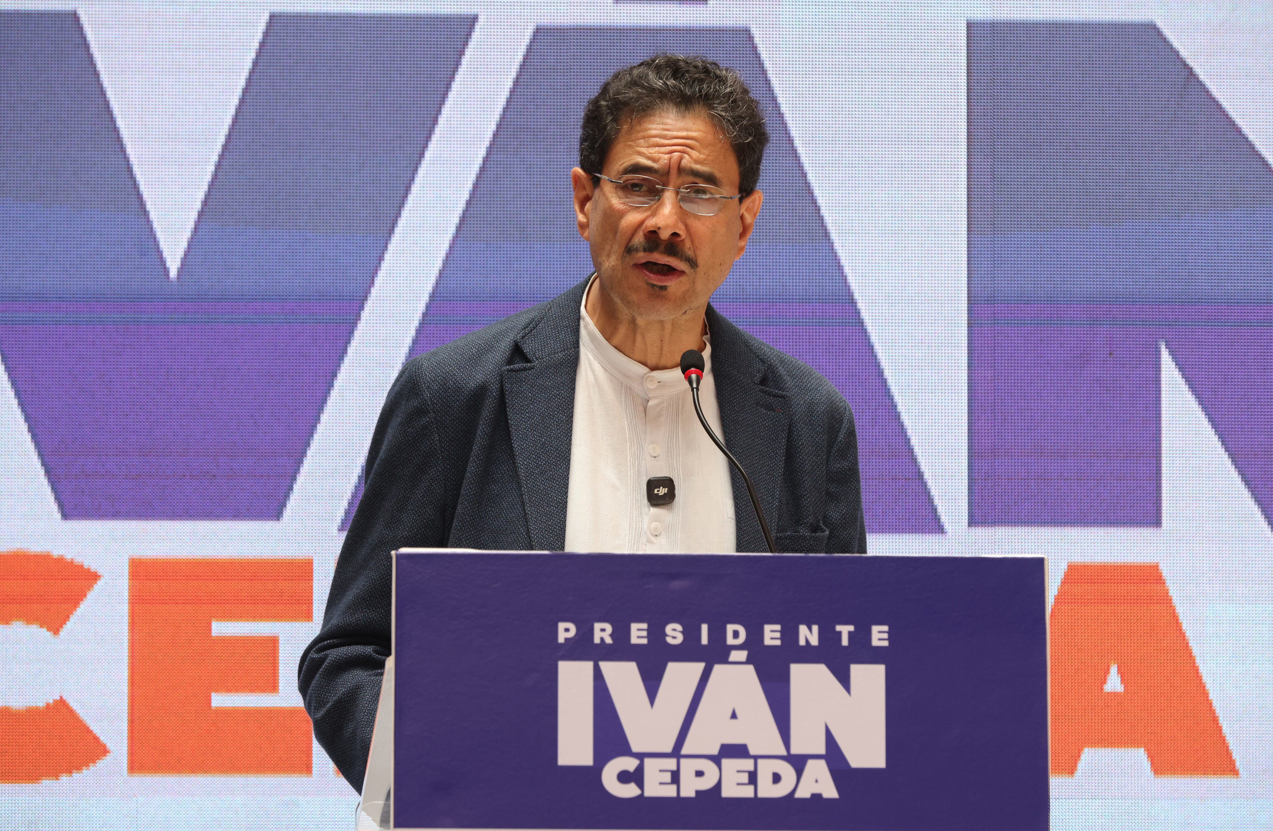 Congresista que lidera campaña de Cepeda en Cundinamarca aparece ...