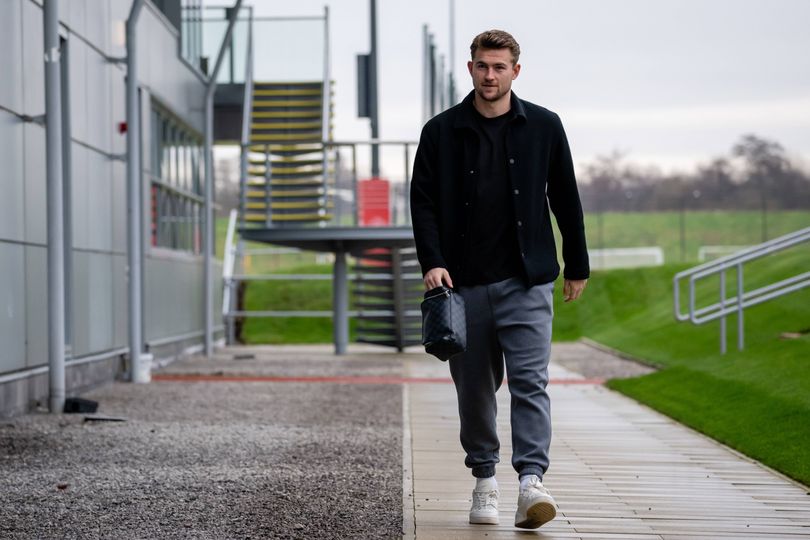 7 players could miss Brighton vs Man United after Michael Carrick rules ...
