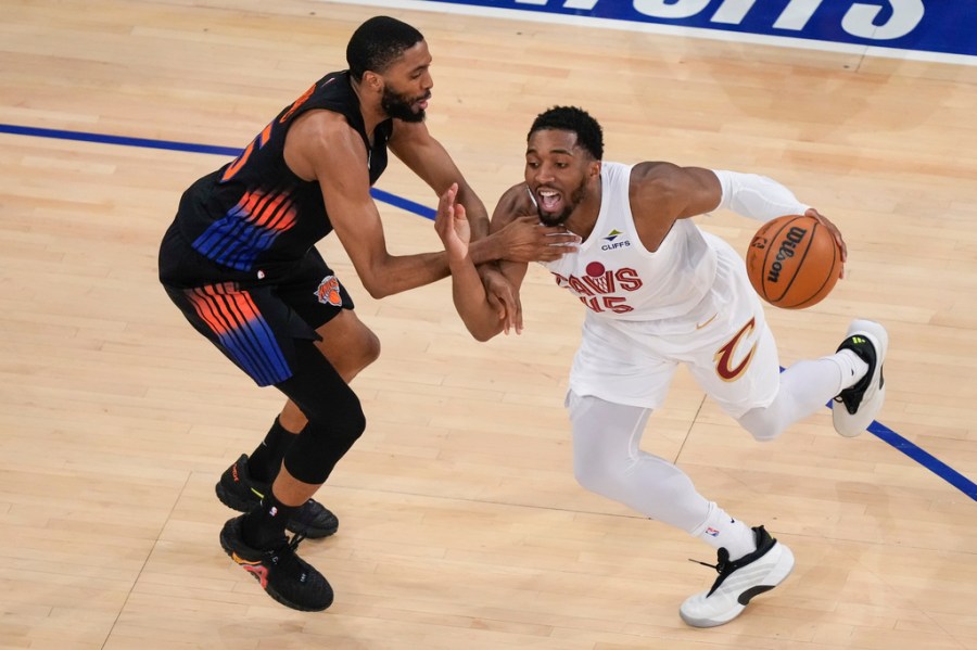 Game 2 tonight: Will the Cavs even the series?