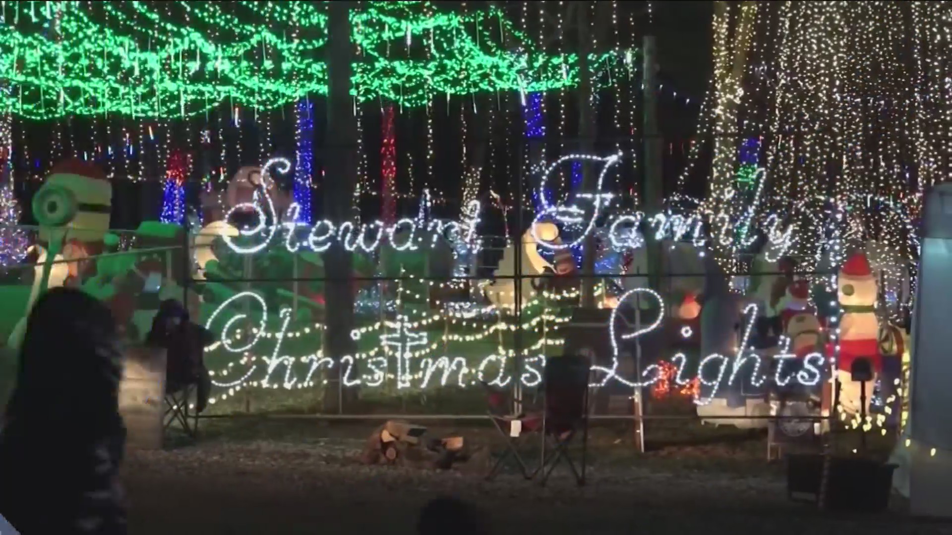 Stewart family Christmas lights shut down over permit issues