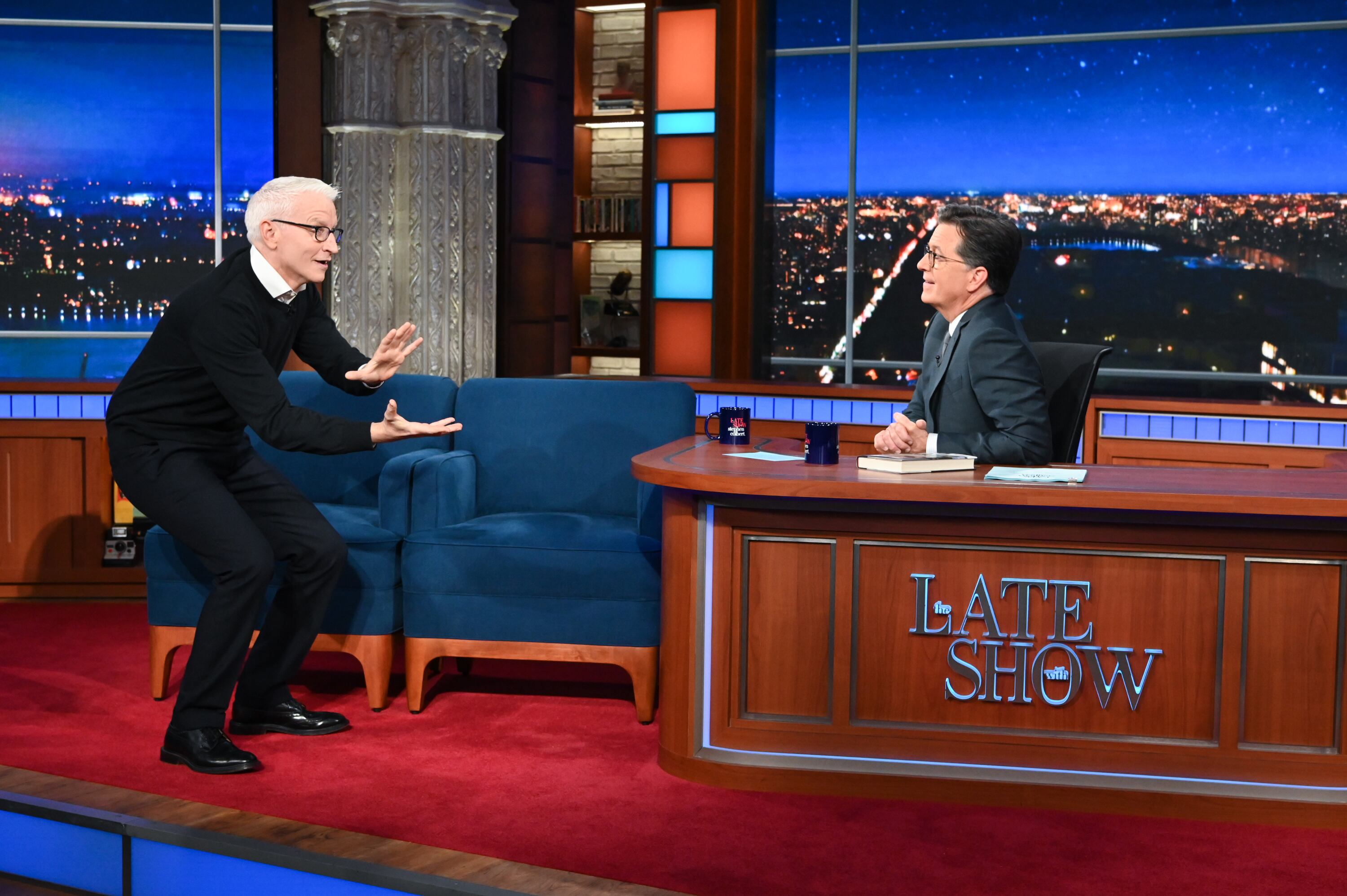 CBS’ '60 Minutes' star who quit backs Stephen Colbert in TV tribute