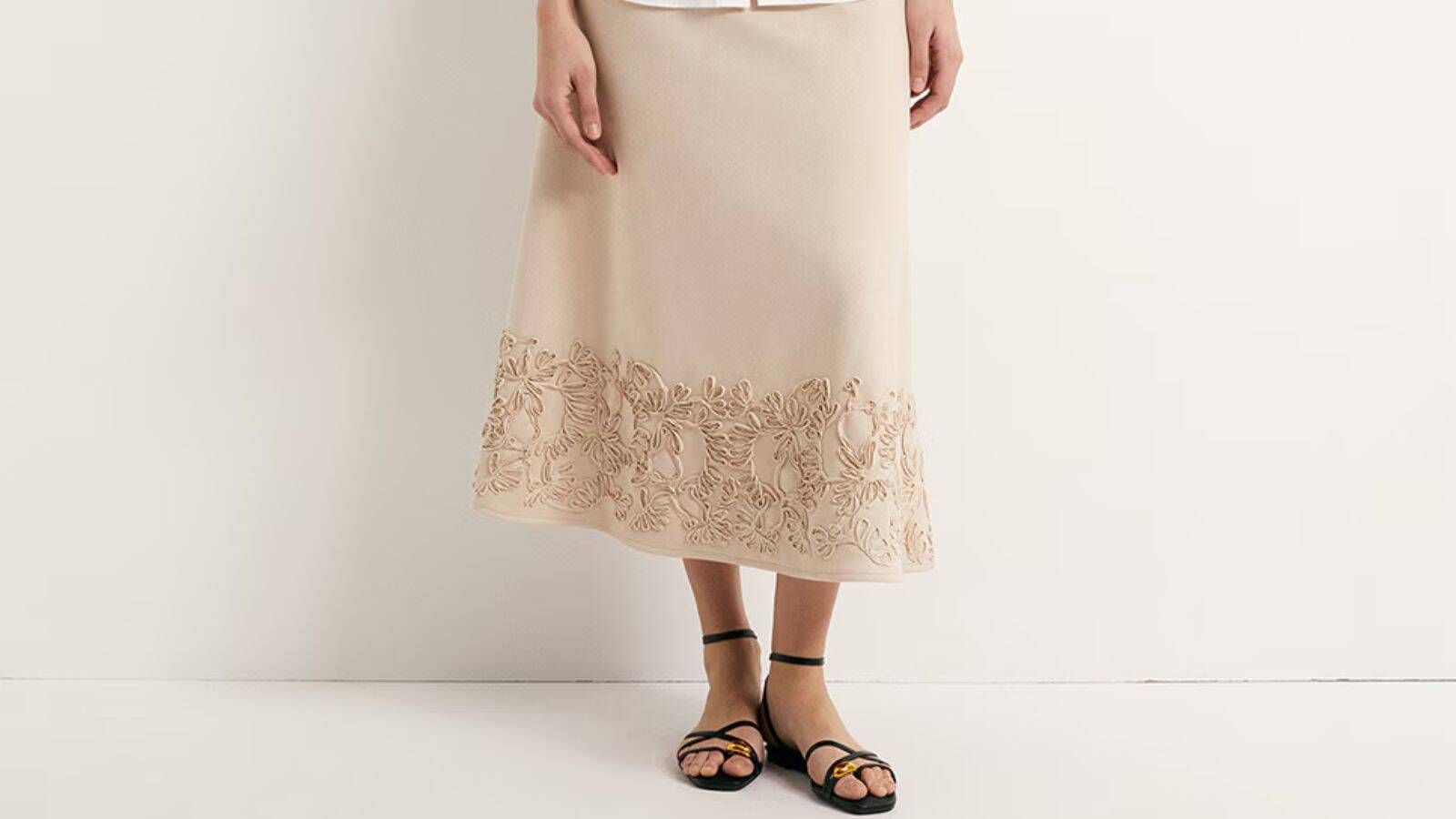 La falda de Sfera ideal para las mujeres más elegantes de +40: de ...