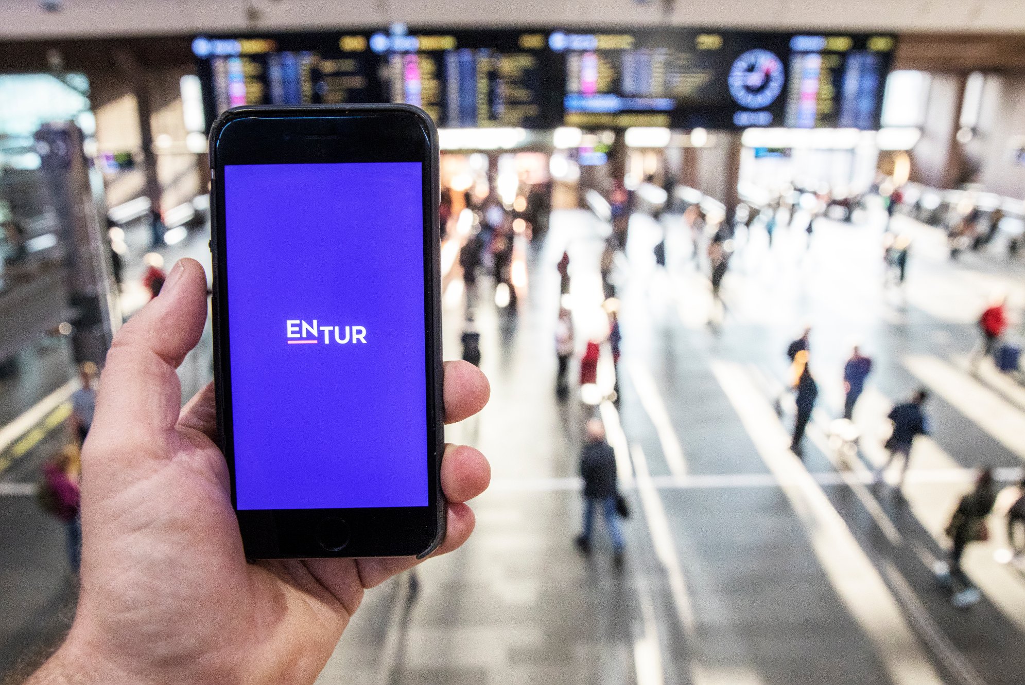 Statlig fiasko: Nesten ingen kjøper billetter i Entur-appen