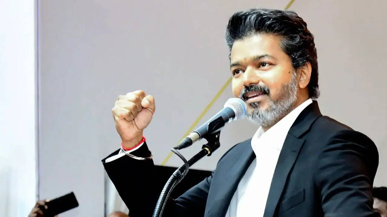 Two Brahmins, four women, nine under-40s: What Vijay's cabinet says ...