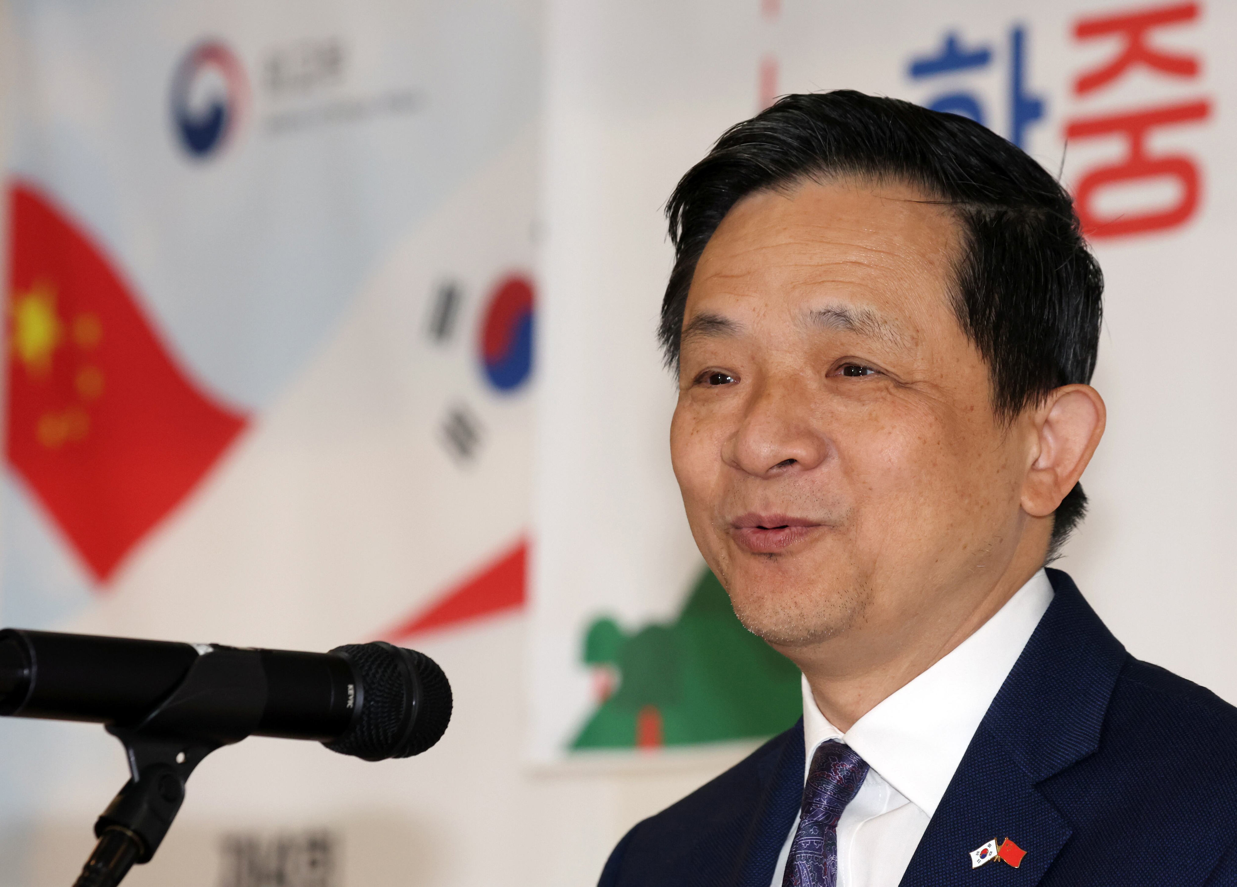 Chinese ambassador applauds President Lee's fake news criticism