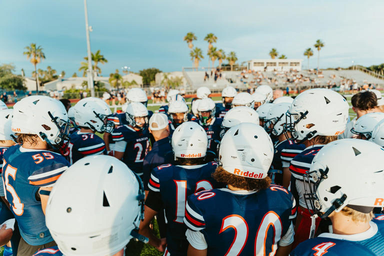 SW FL spring football Friday: Verot tops South; Cape beats Fort Myers
