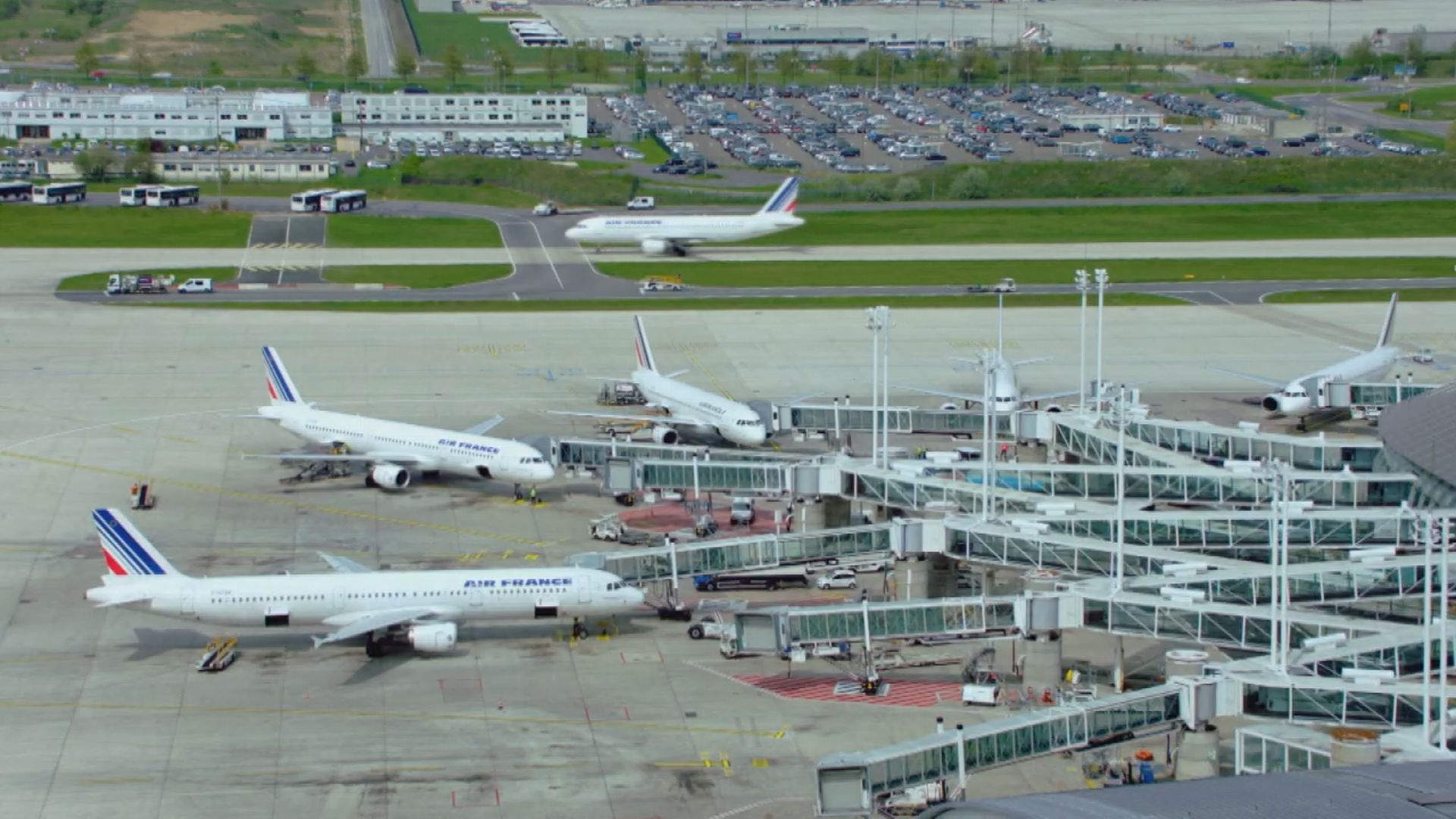 Air France flight to Detroit diverted to Montreal over Ebola fears