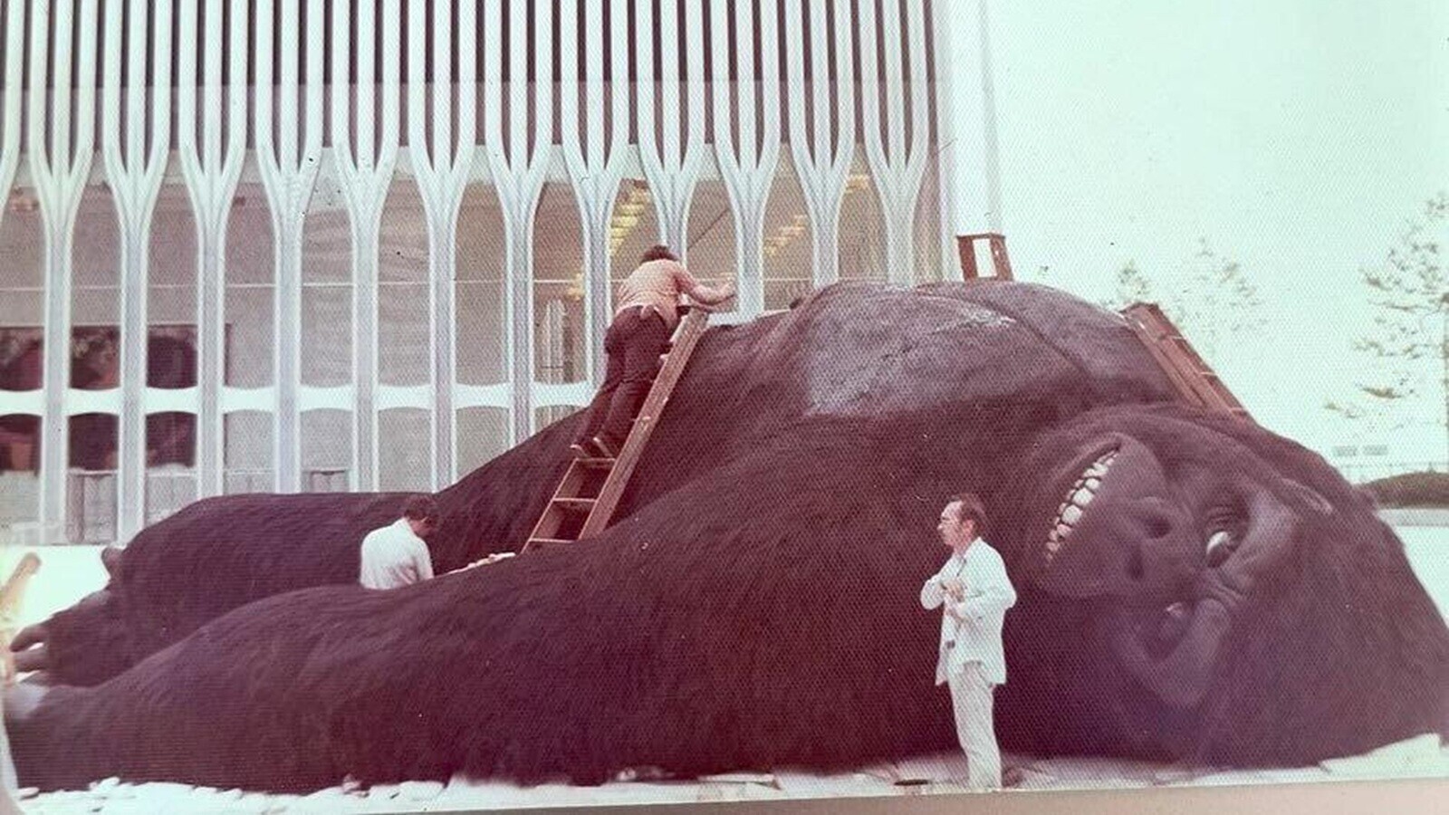 18 pics of movie magic from before CGI