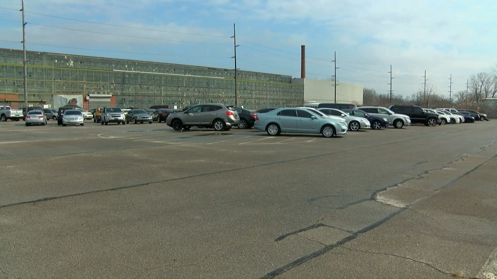 Toledo council reviewing plan to privatize police impound lot operations