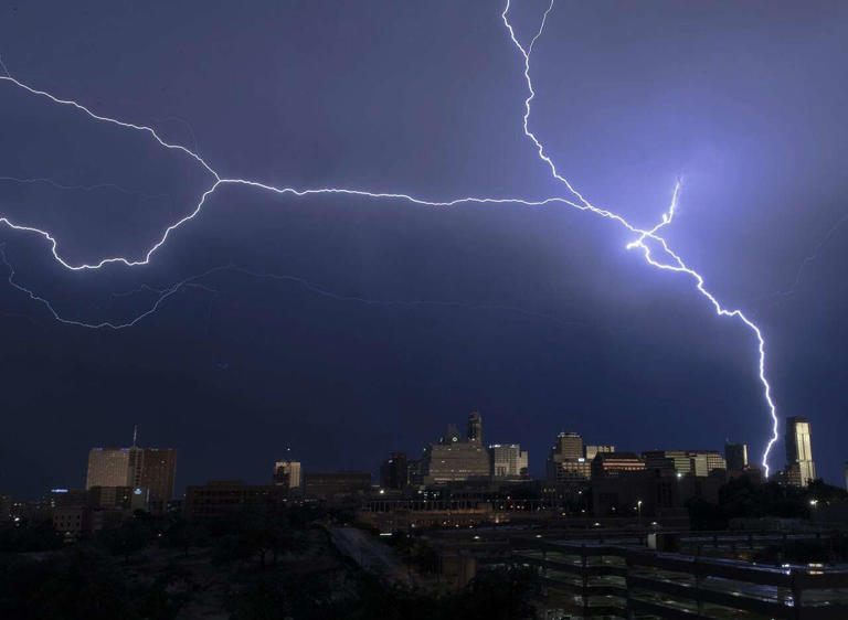 Nearly 16,000 Austin Energy customers without power as storms move ...