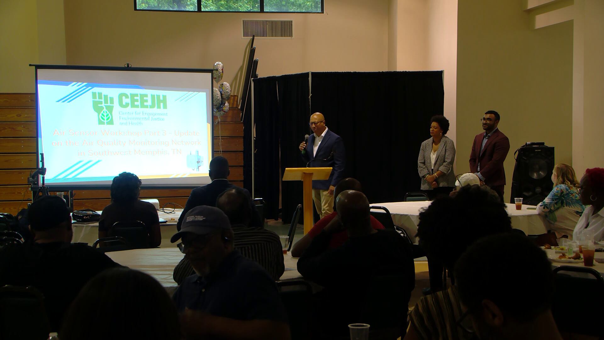 Environmental groups present data on air quality around xAI in ...