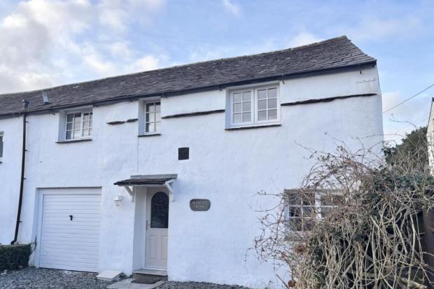 Cottage with 'breathtaking views' hits market at £510,000