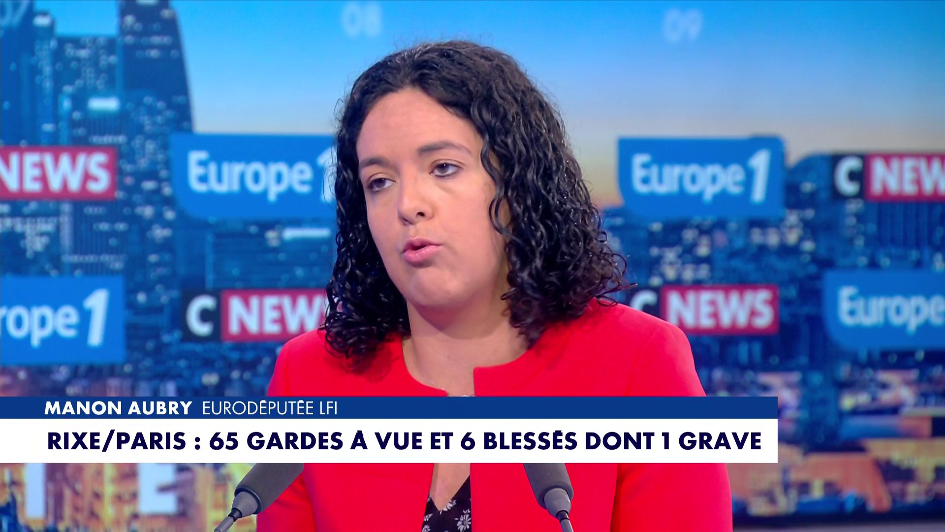 Manon Aubry revient sur une rixe d'hooligans à Paris