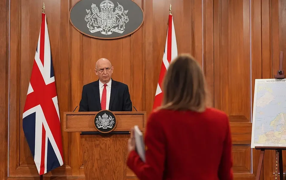 UK condemns Russian jets over Black Sea near-miss