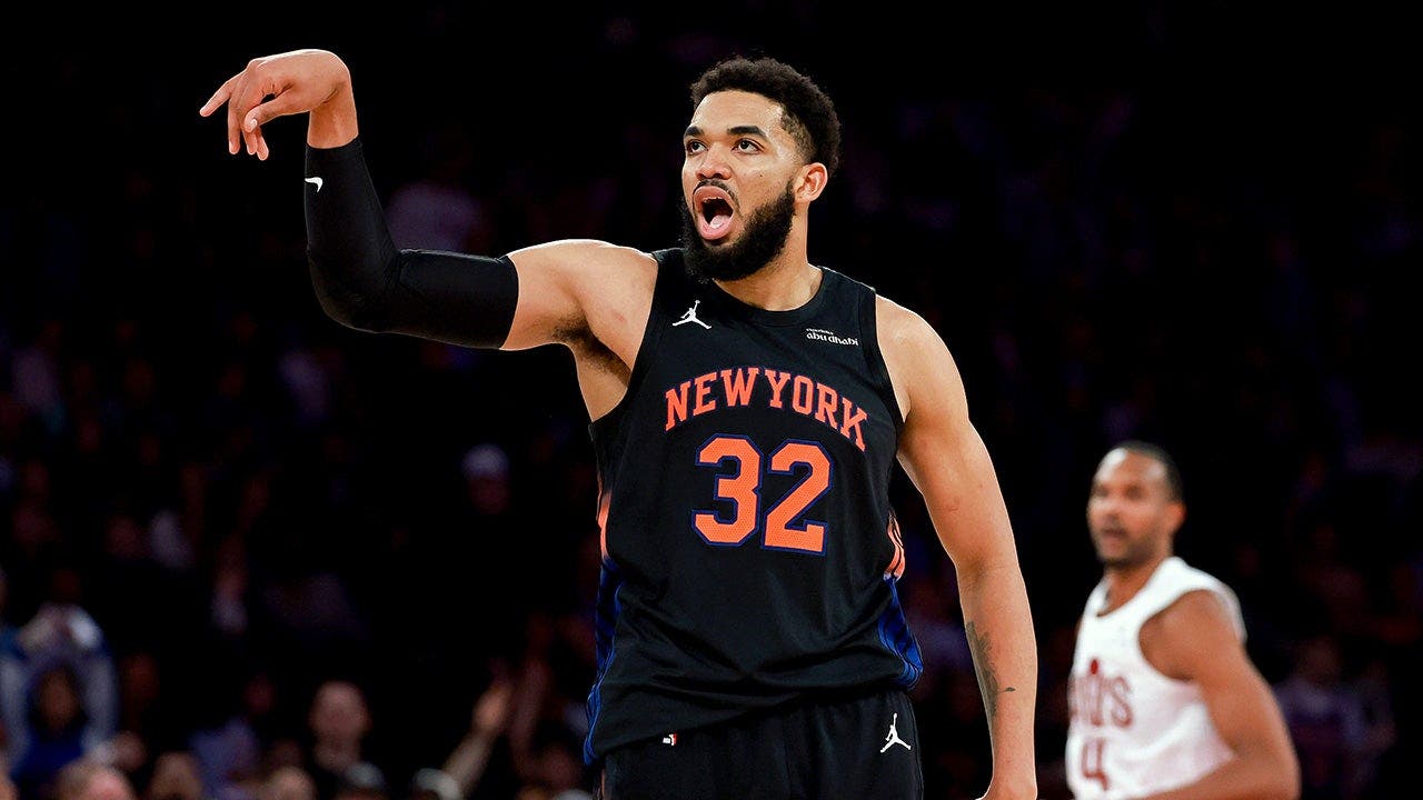 New York ready to combust as NYPD shut down Knicks watch party outside ...