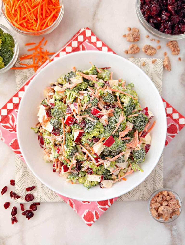 The best broccoli cranberry salad