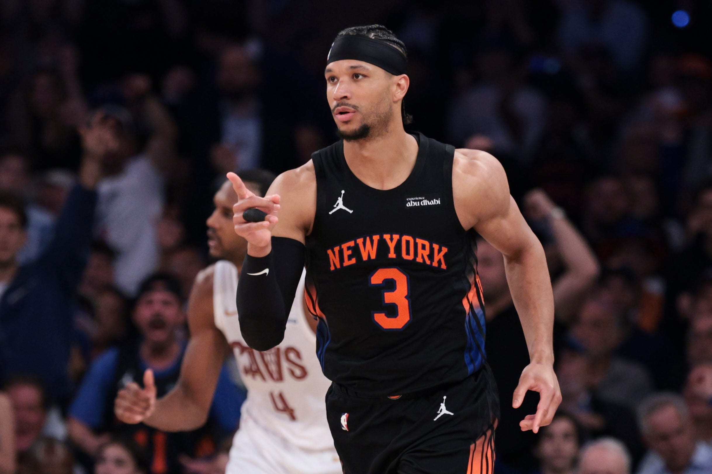 Cavaliers score vs Knicks. New York needs no comeback in Game 2 win