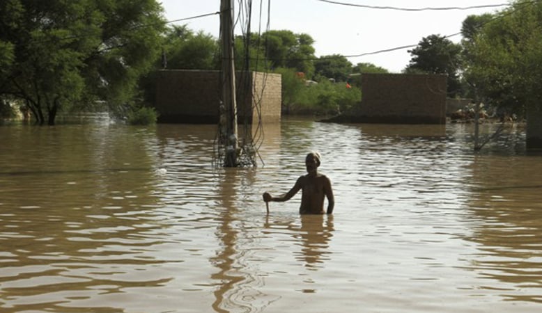 Punjab issues flood alert in Chenab as India opens dam's spillway ...
