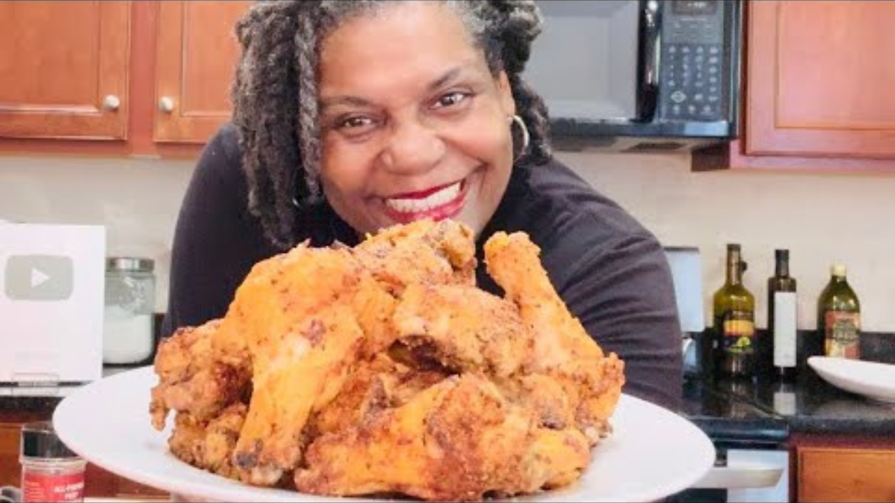 Air fryer wings perfectly crispy and juicy