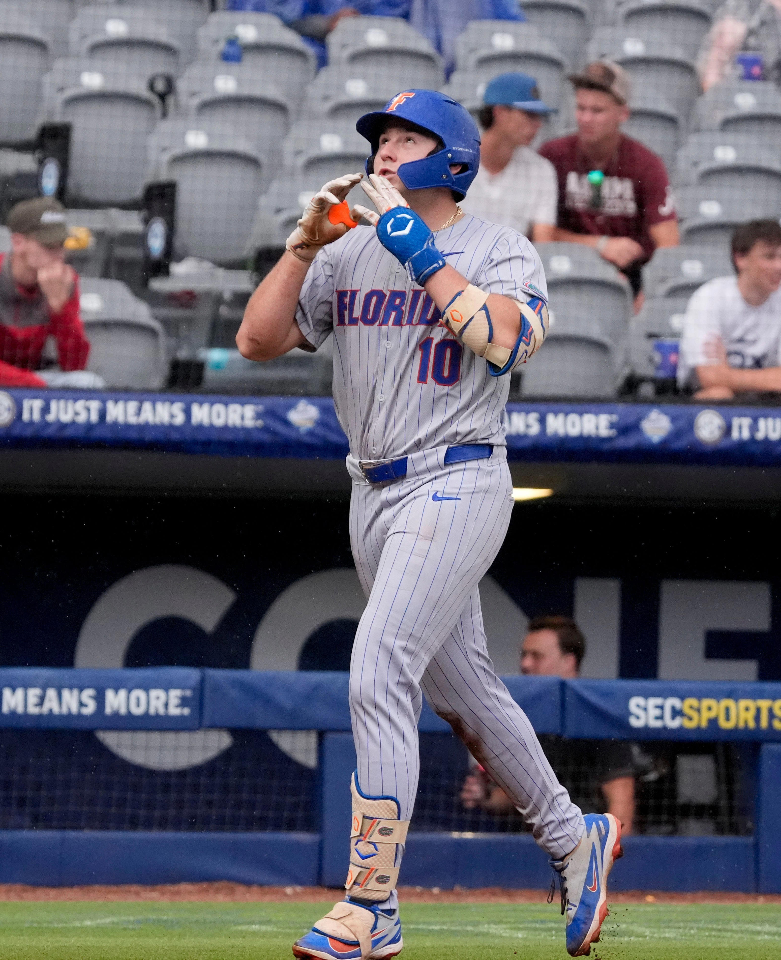 Florida baseball to host 2026 NCAA tournament regional at Condron Ballpark
