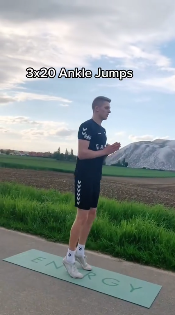 How to improve your volleyball jump at home