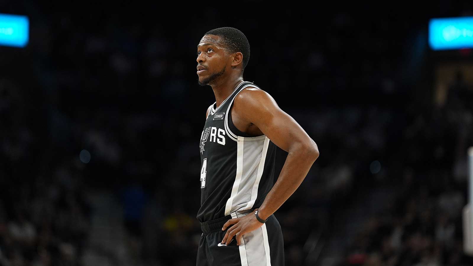 Spurs’ De’Aaron Fox, Dylan Harper get injury updates for Game 3 vs Thunder