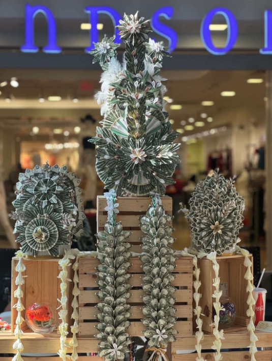 These 5 mid-valley businesses sell custom money leis in Oregon