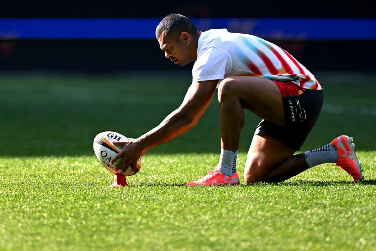 'Fire in belly' as Kurtley Beale set for Super Rugby milestone