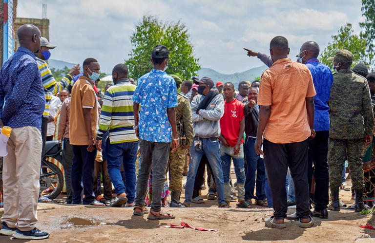 Locals set Ebola clinics on fire and reject aid for 'magic' amid panic ...