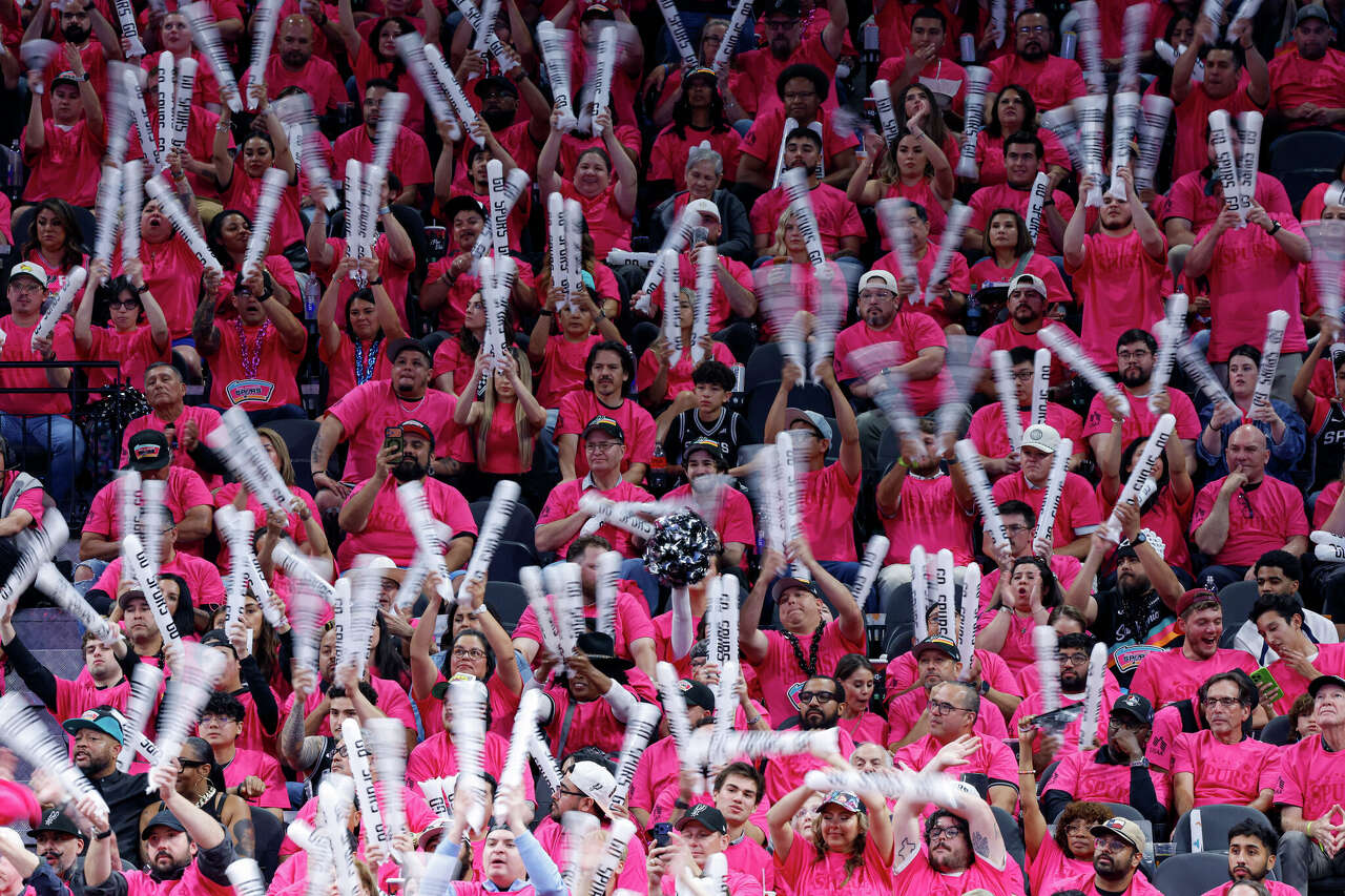 San Antonio Spurs playoff ticket prices soar after splitting games in ...
