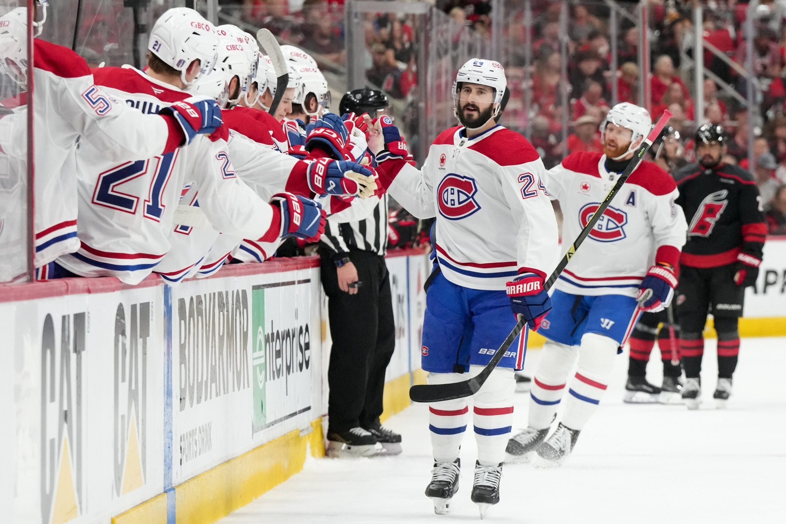 Canadiens hand Hurricanes first loss of playoffs, take lead in Eastern ...
